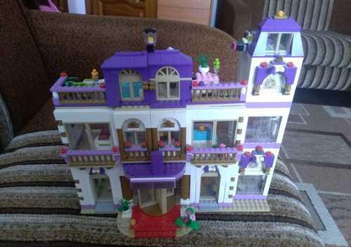 Lego Friends. Гранд отель