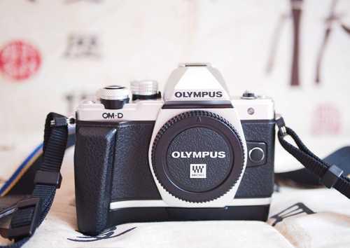 Olympus om-d e-m10 mark ii + Olympus ECG-3