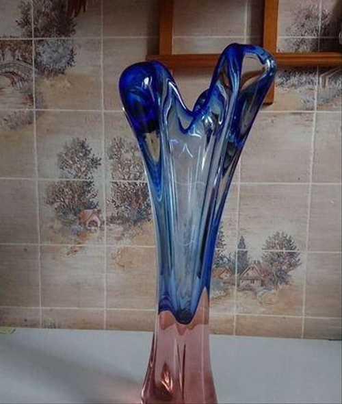 Двухцветная ваза Богемия