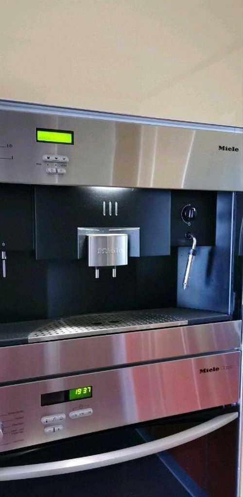 Встраиваемая кофеварка miele CVA 620-2