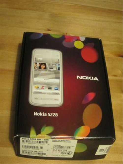 Nokia 5228