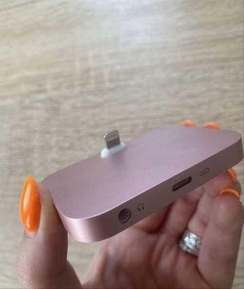 Apple iPhone Lightning Dock зарядное устройство