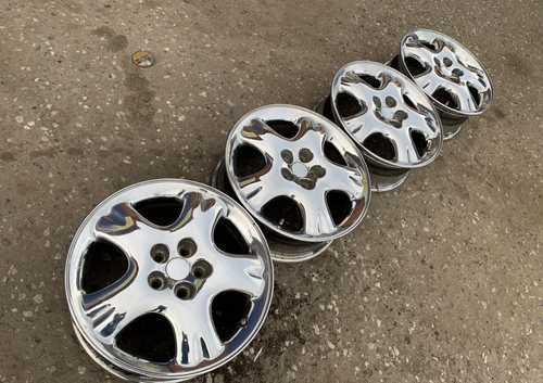 Шикарные Литые диски 5/100 r16 Хром