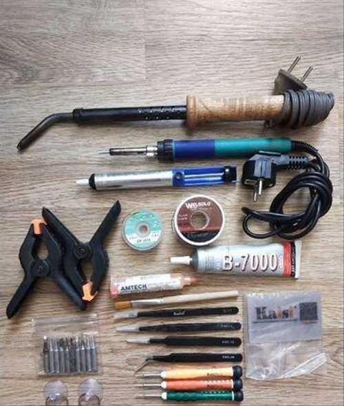Набор инструментов для ремонта электроники