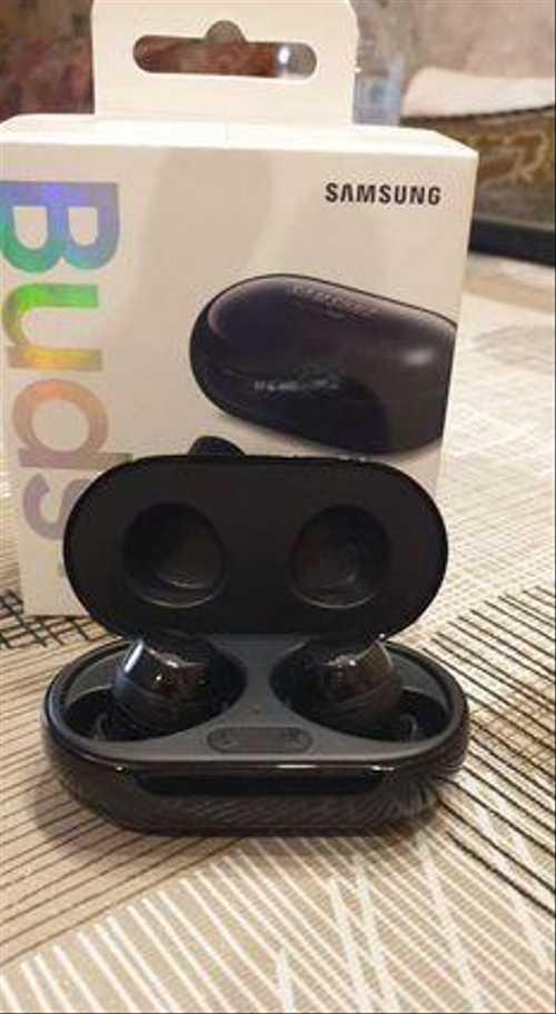 Беспроводные наушники samsung galaxy buds plus