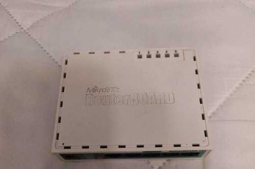 Маршрутизатор Mikrotik RB 750