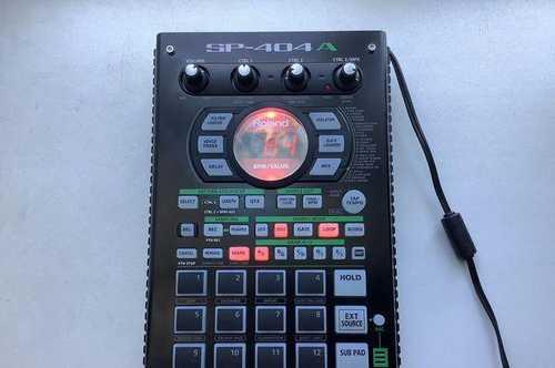 Roland SP-404A