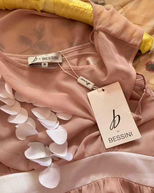 Платье Bessini