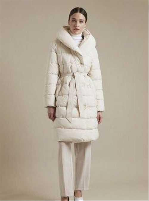Zarina Стеганое пальто с поясом. Оригинал
