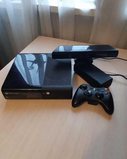 Xbox 360 e console (1538) + kinect + 5 игр
