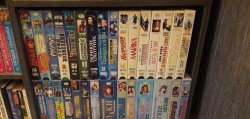 Видеокассеты VHS, DVD