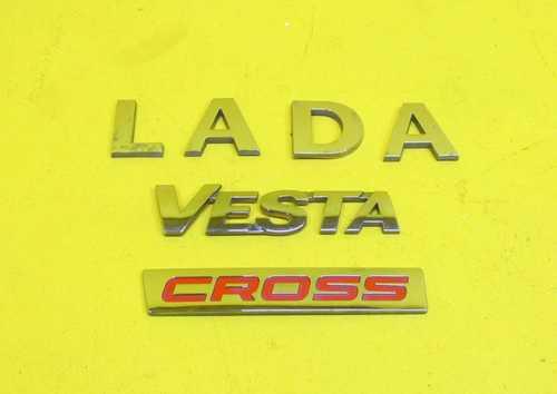 LADA Vesta SW Cross Эмблема крышки багажника