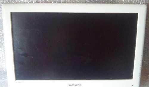 Телевизор Samsung LE23R81W на детали