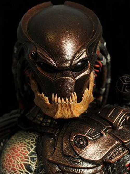 Hot Toys. Berserker Predator. 1/6