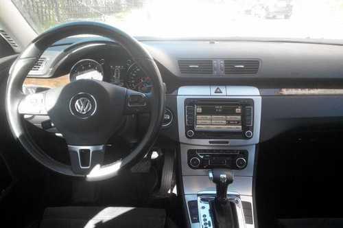 Volkswagen Passat, 2010