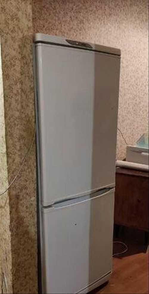 Холодильник Stinol RF305a.008