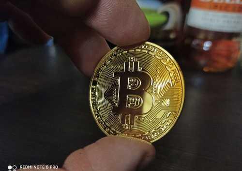 Монета биткойн