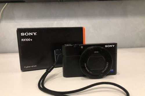 Фотоаппарат компактный Sony DSC-RX100M5A