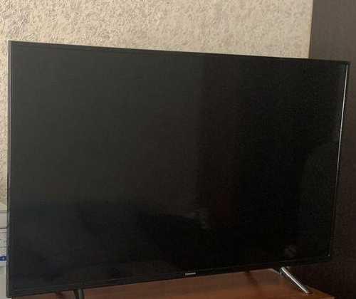 Телевизор Samsung UE43J5202AU, 43", Smart TV