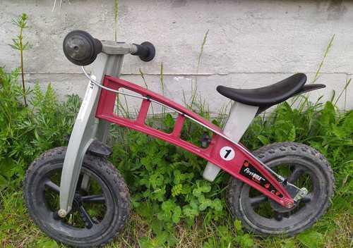 Беговел firstbike