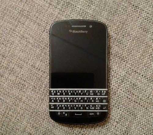Телефон BlackBerry q10