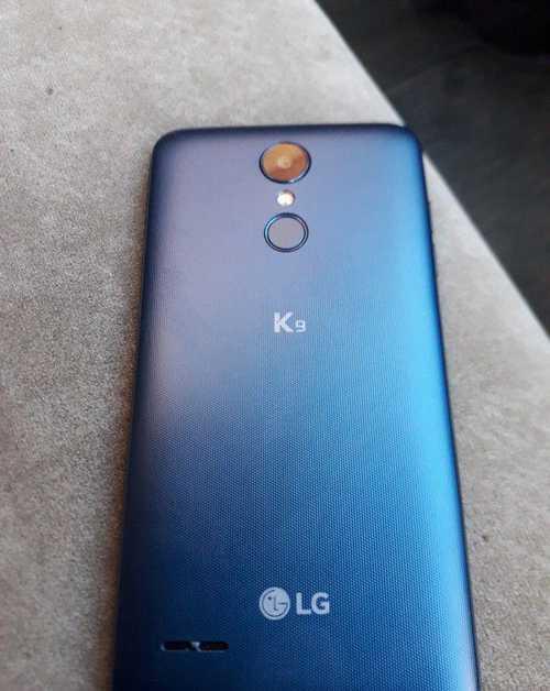 LG K9 смартфон