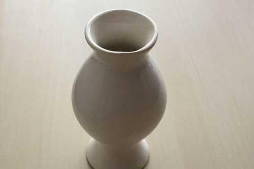 Маленькая декоративная ваза Икея