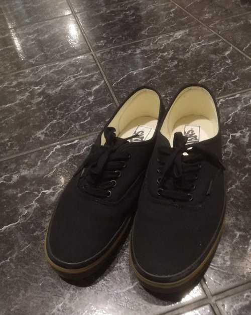 Vans authentic