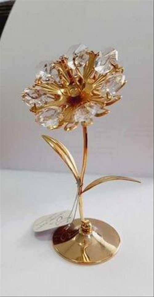 Сувенир - цветок с кристаллами Сваровски, подарок