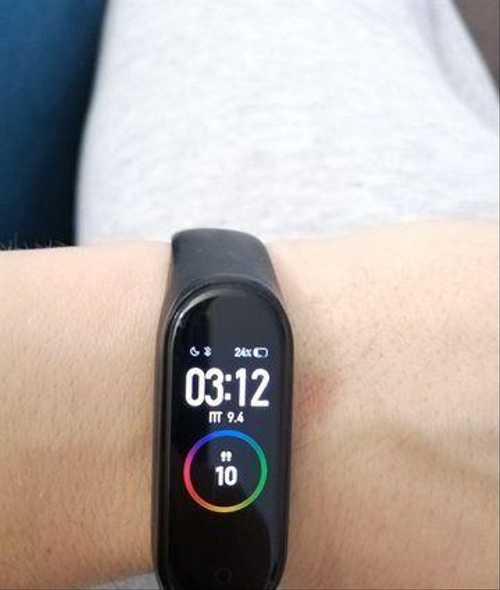 Фитнес браслет Xiaomi Mi Smart Band 5