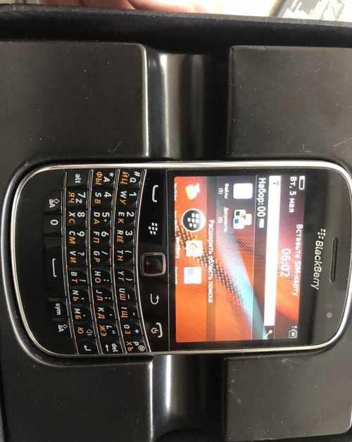 Телефон BlackBerry 9900 bold