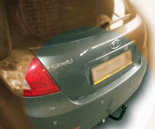 Фаркоп Leader Kia Cee'd HB 2007-2012