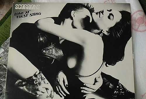 Scorpions Love AT First Sting Lp.1st Press Germany