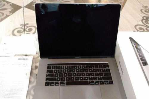 Apple MacBook Pro 15 2016 MHL32