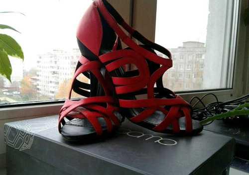 Туфли женские красные Corso Camo 39р