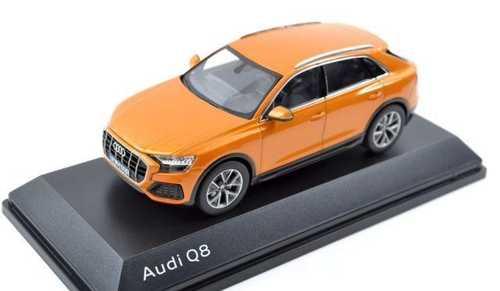 Коллекционная модель Audi Q8