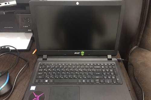 Acer extensa 2540