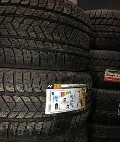 Пирелли винтер сотто зеро. Pirelli 245 45 r18 зима. Пирелли Винтер Сотто Зеро 3.