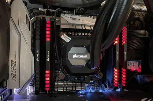 Asus X99-Deluxe II s2011-3 Broadwell-E top