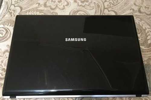 Ноутбук Samsung NP-R520