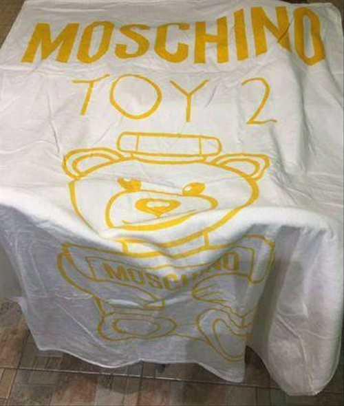 Полотенце пляжное moschino