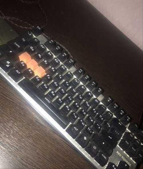 Игровая механическая клавиатура red saqure