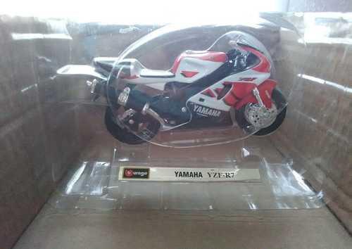 Модель мотоцикла Yamaha YZF-R7 от Bburago