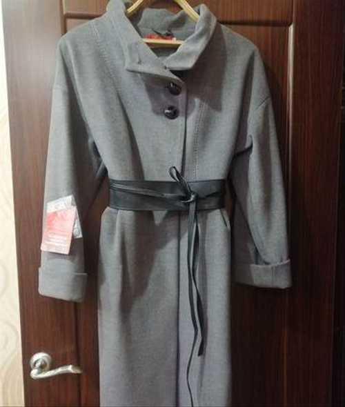 Пальто женское 44 46