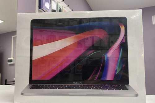 Новый MacBook Pro 13 m1 8/256 рст