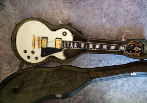 Электрогитара Orville Les Paul Custom