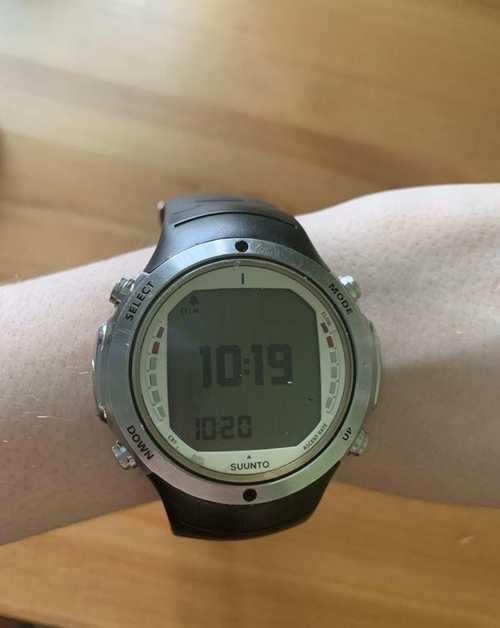 Часы Suunto