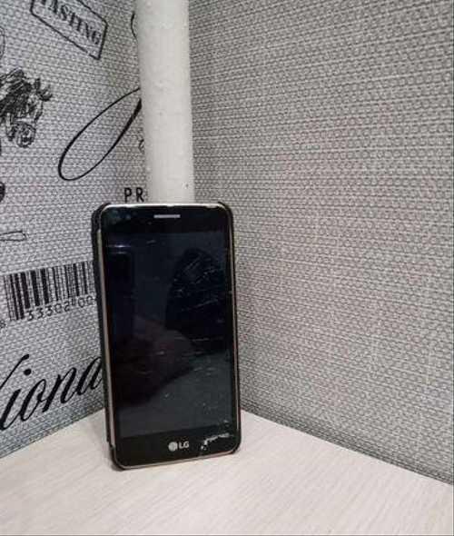 Телефон LG K8