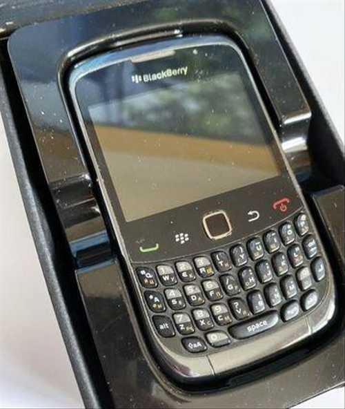 Телефон BlackBerry Curve 9300