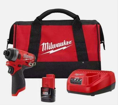 Аккумуляторный винтоверт Milwaukee 2553-21